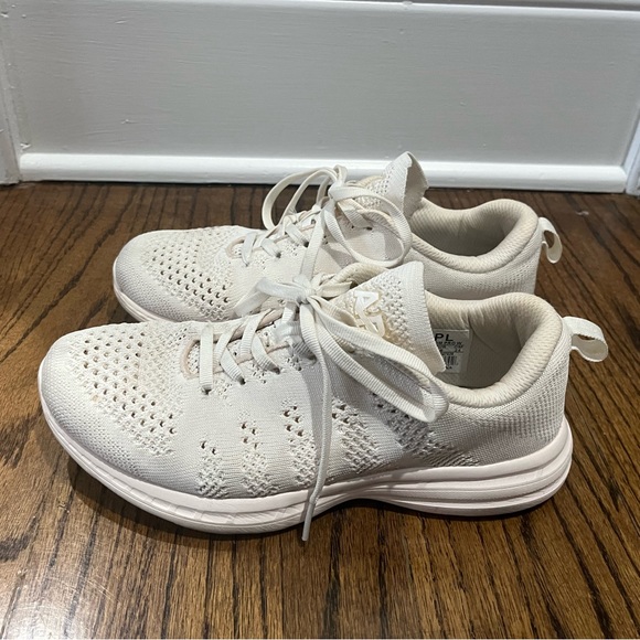 APL | Shoes | Apl Techloom Pro Ivory | Poshmark